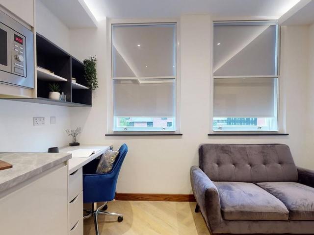 Studio to rent
