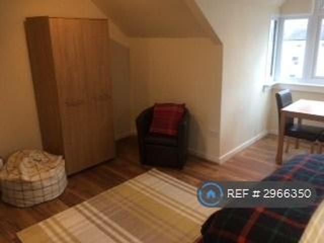 Studio to rent