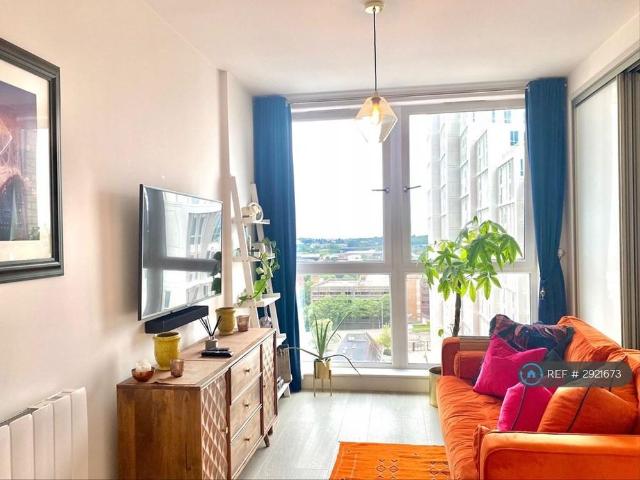 Studio to rent