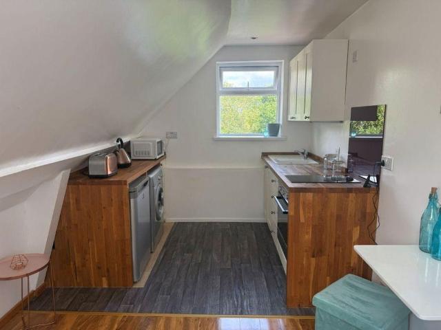 Studio to rent