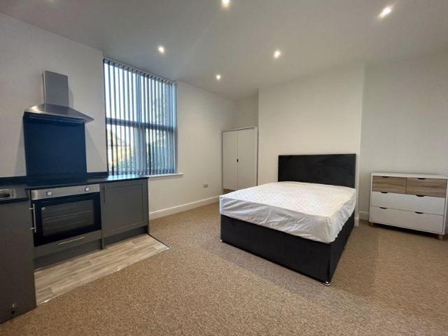Studio to rent