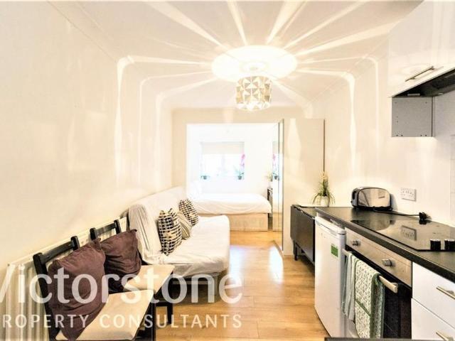 Studio to rent