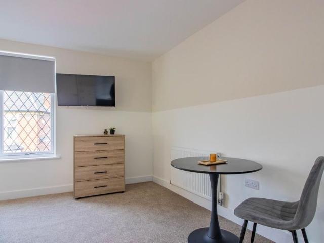 Studio to rent