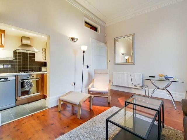 Studio to rent