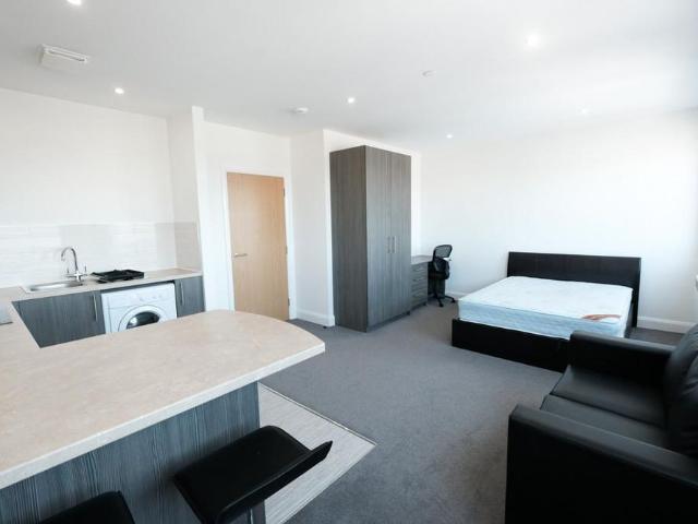 Studio to rent