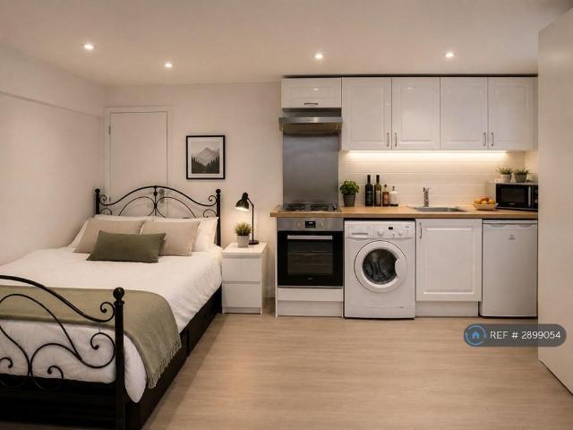 Studio to rent