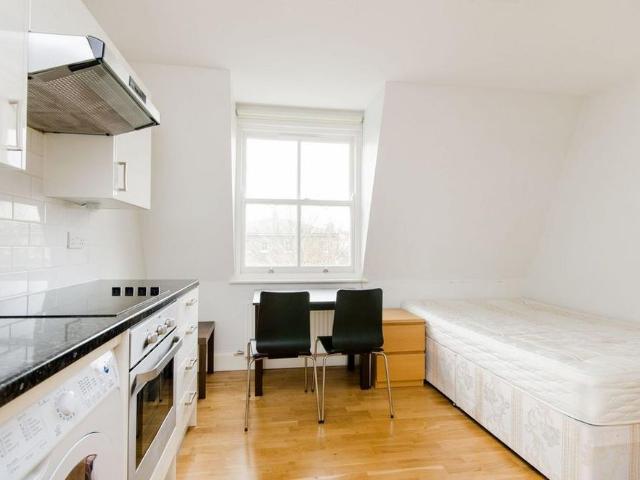 Studio to rent