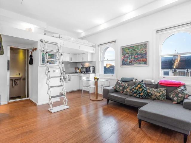 Studio to rent