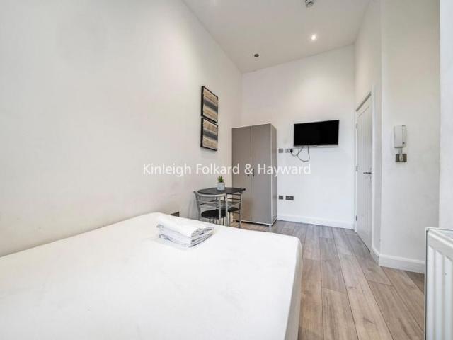 Studio to rent