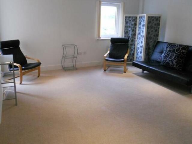 Studio to rent