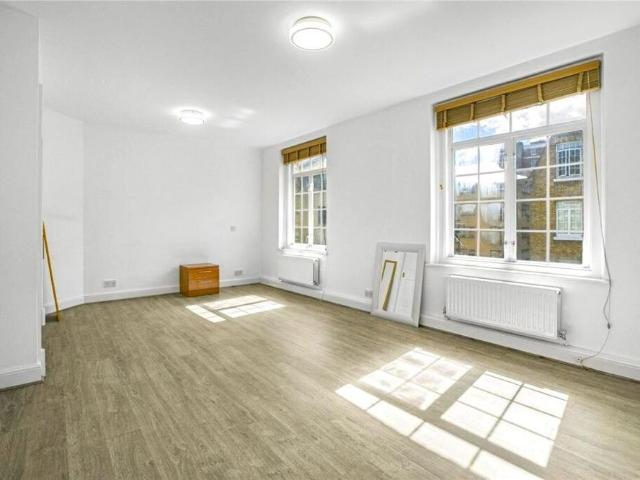 Studio to rent