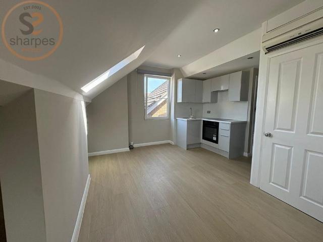 Studio to rent