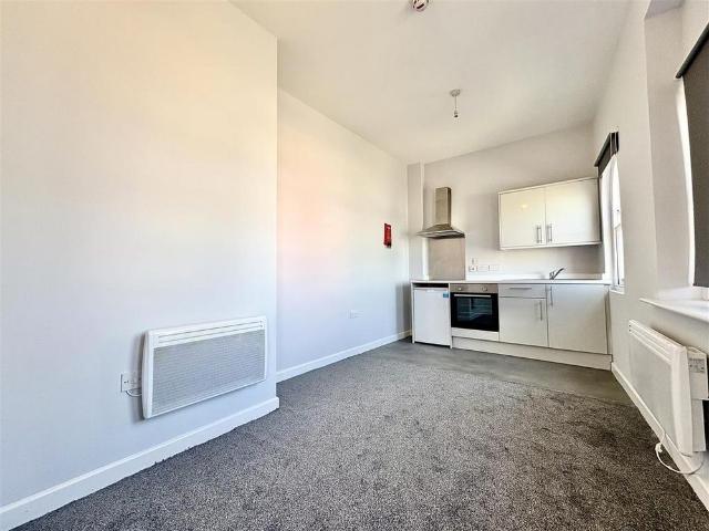 Studio to rent
