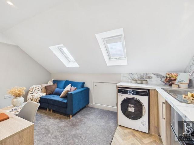 Studio to rent