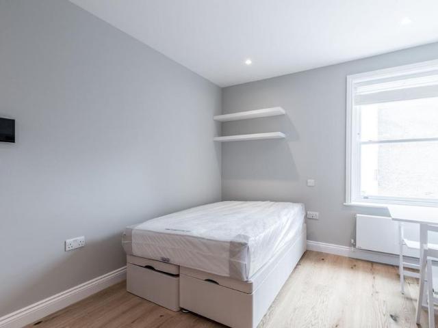 Studio to rent