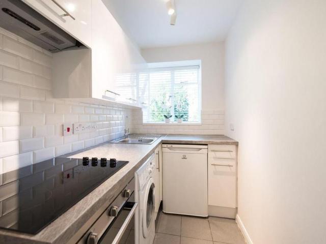 Studio to rent