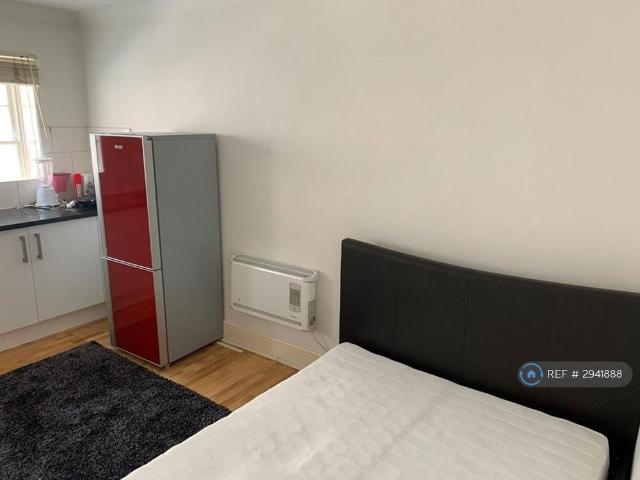 Studio to rent