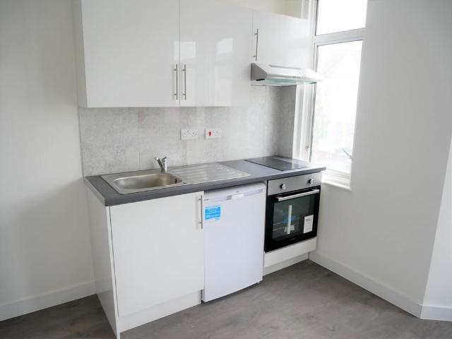 Studio to rent