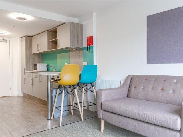 Studio to rent
