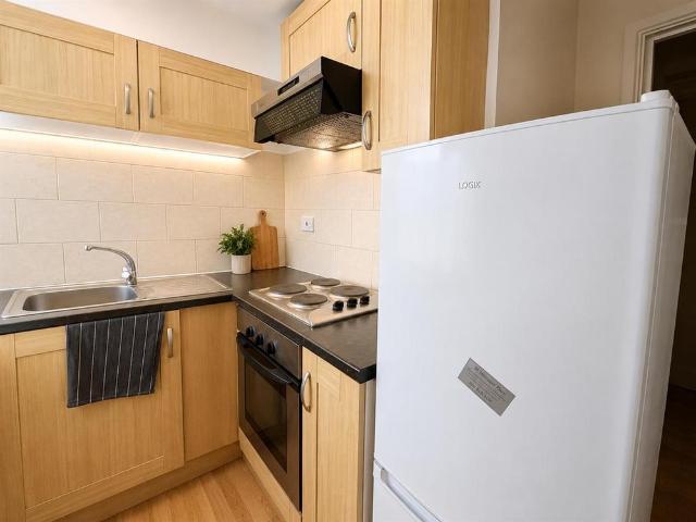 Studio to rent