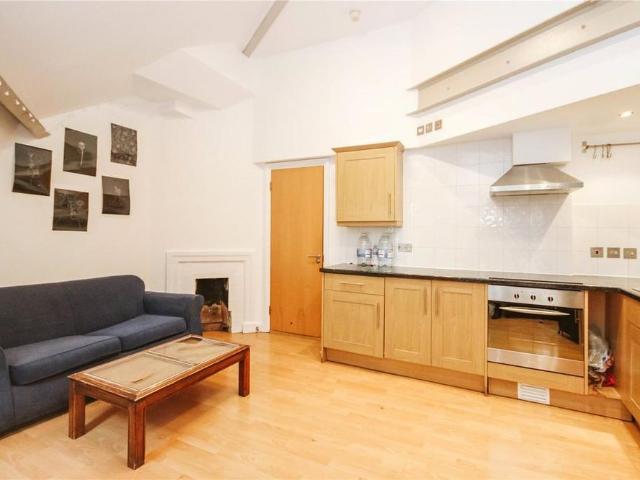 Studio to rent