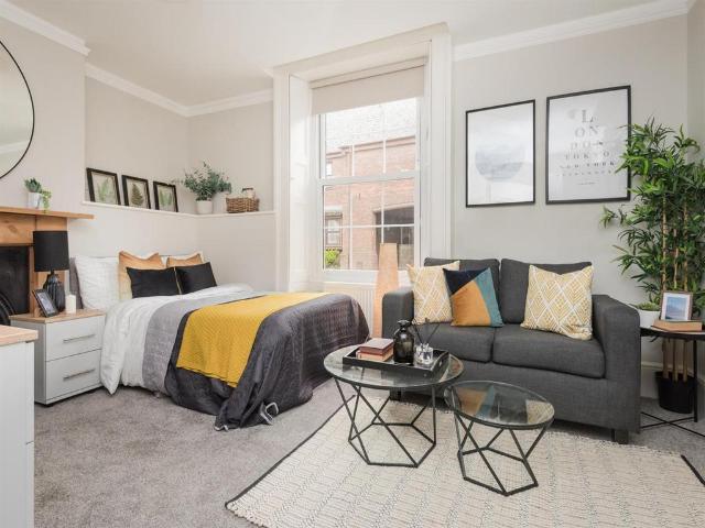 Studio to rent