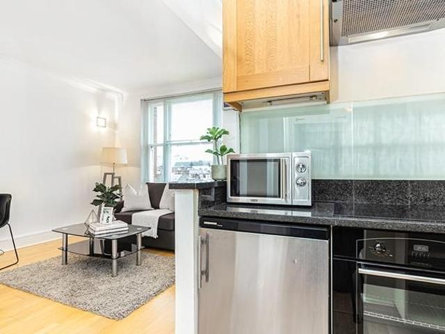 Studio to rent