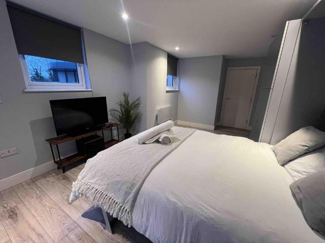 Studio to rent