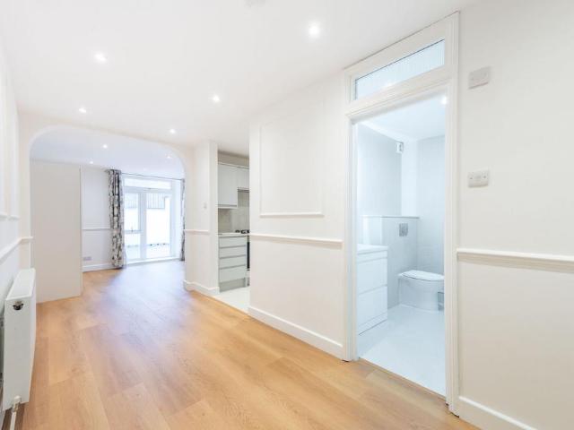Studio to rent
