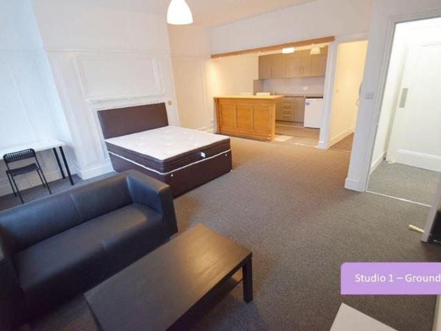 Studio to rent