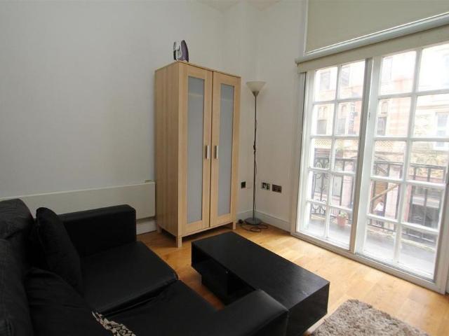 Studio to rent