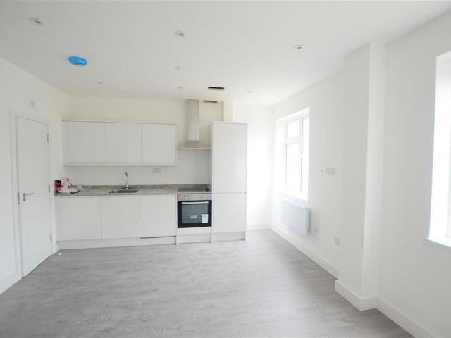Studio to rent