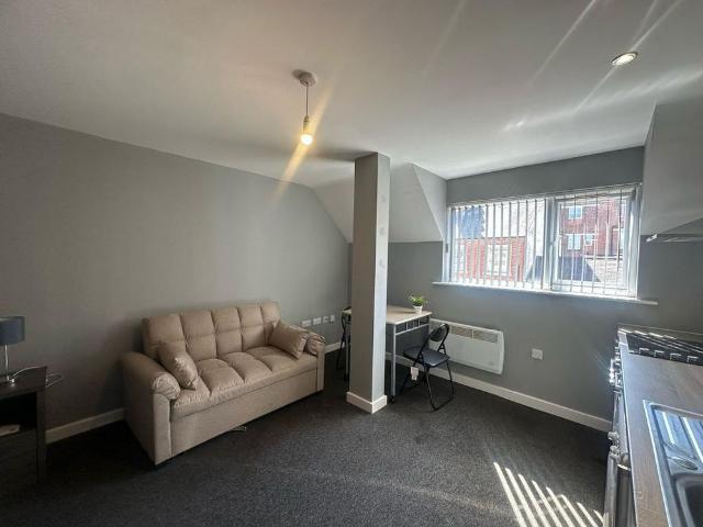 Studio to rent