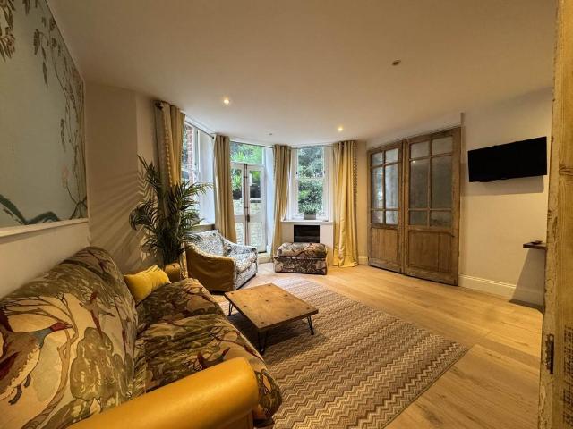 Studio to rent