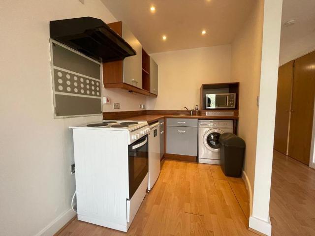 Studio to rent