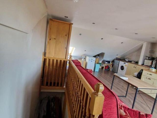 Studio to rent