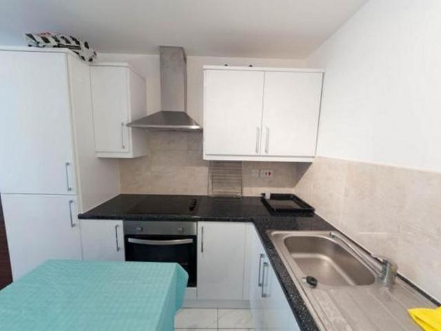 Studio to rent