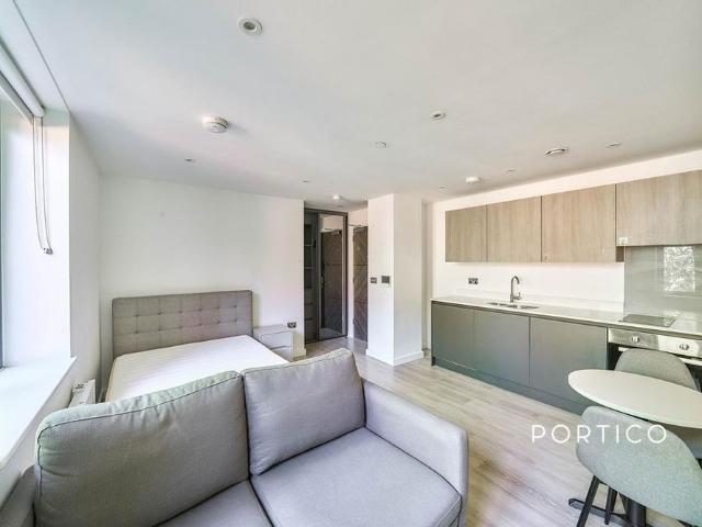 Studio to rent