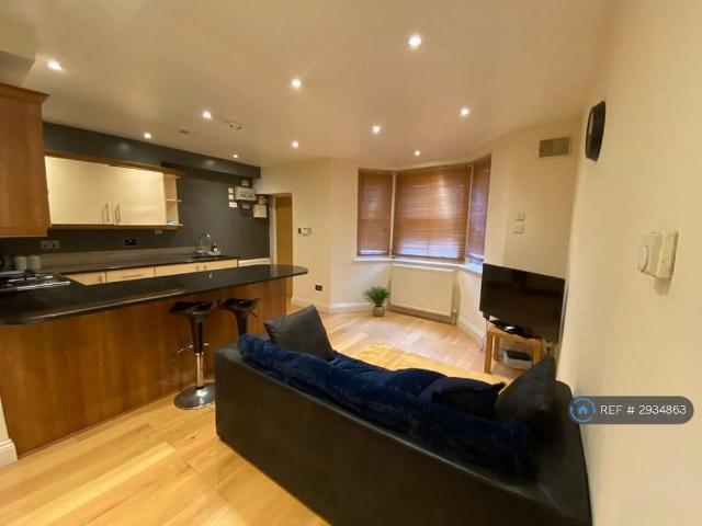 Studio to rent
