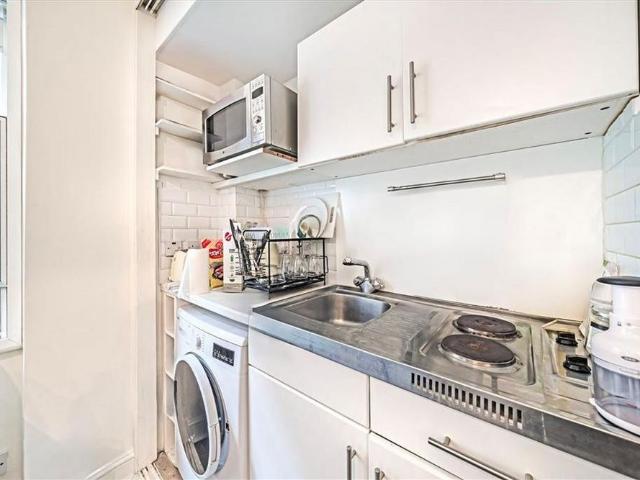 Studio to rent