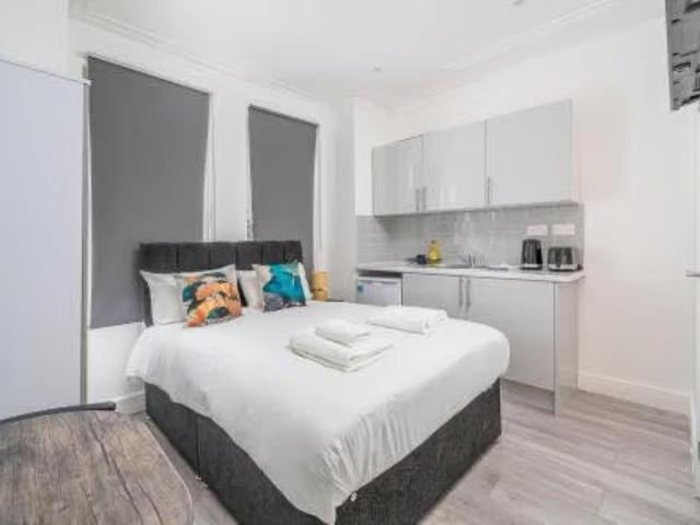 Studio to rent
