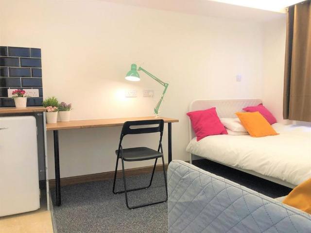Studio to rent
