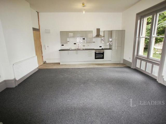 Studio to rent