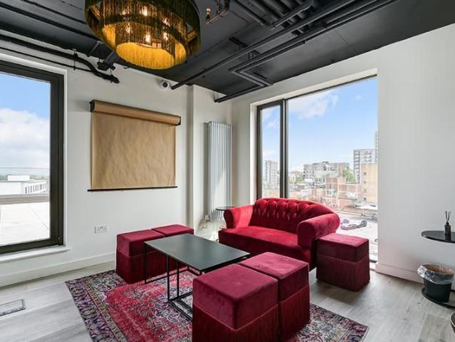 Studio to rent