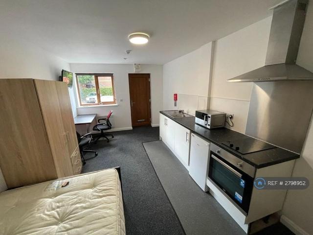 Studio to rent