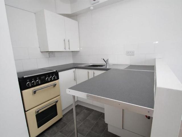 Studio to rent
