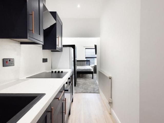 Studio to rent
