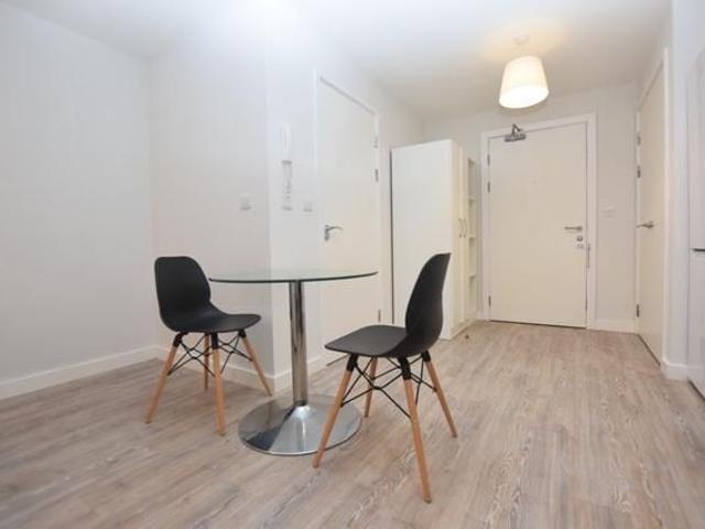 Studio to rent