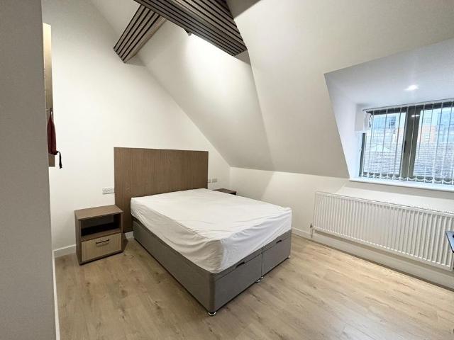 Studio to rent