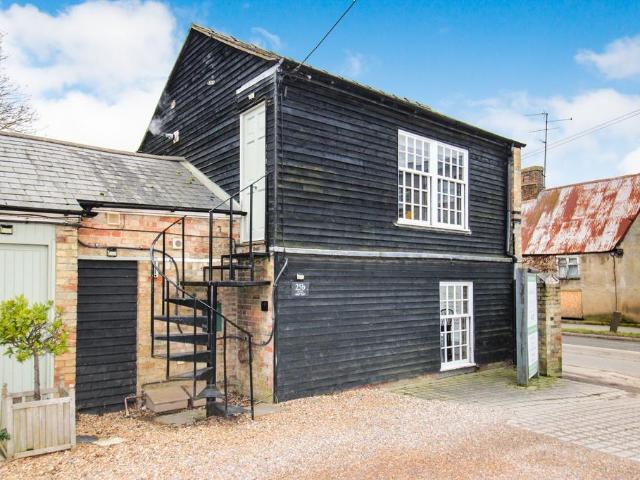 Studio to rent